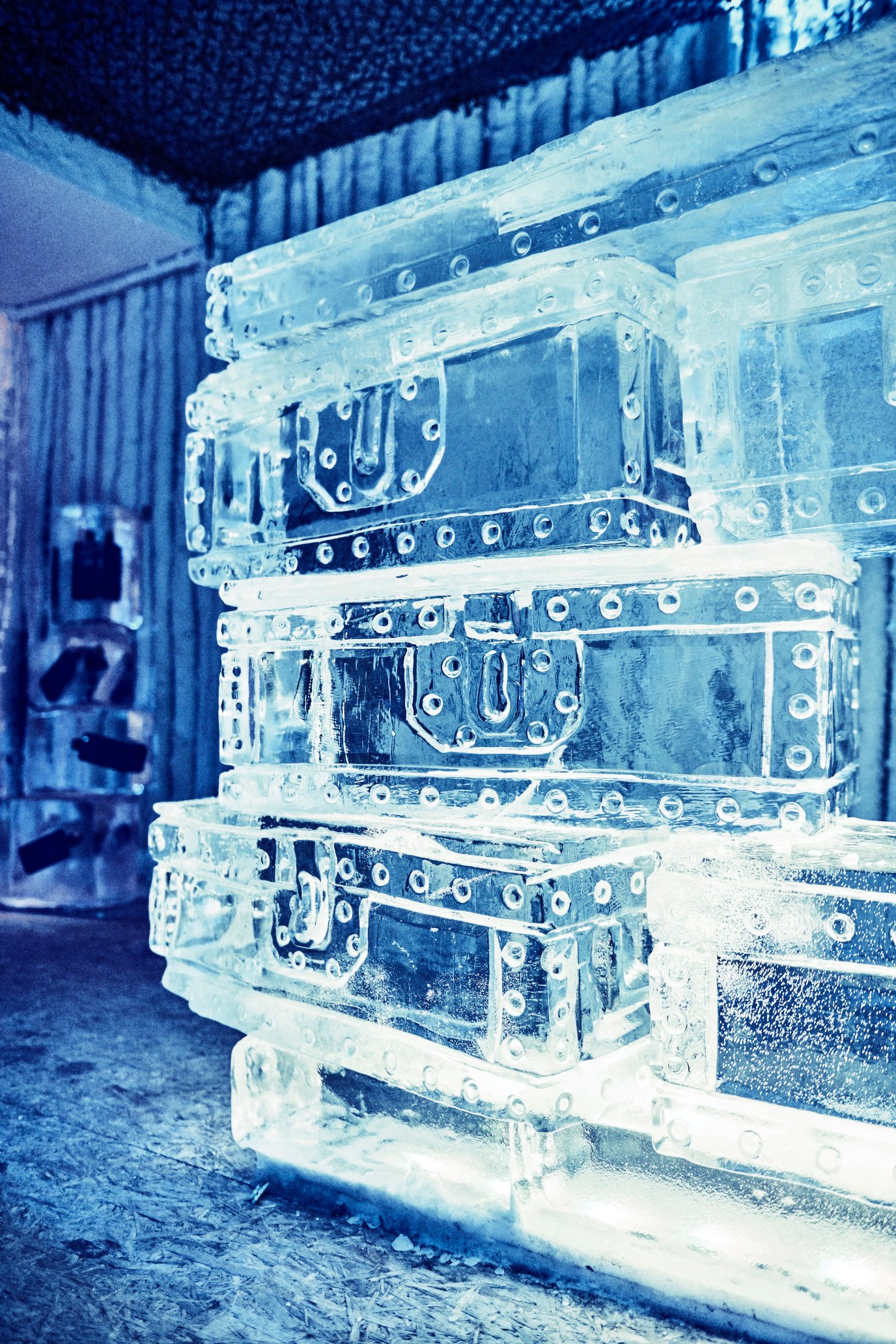 Ice Kube Paris - Le Seul Ice Bar à Paris - Expérience Insolite Paris