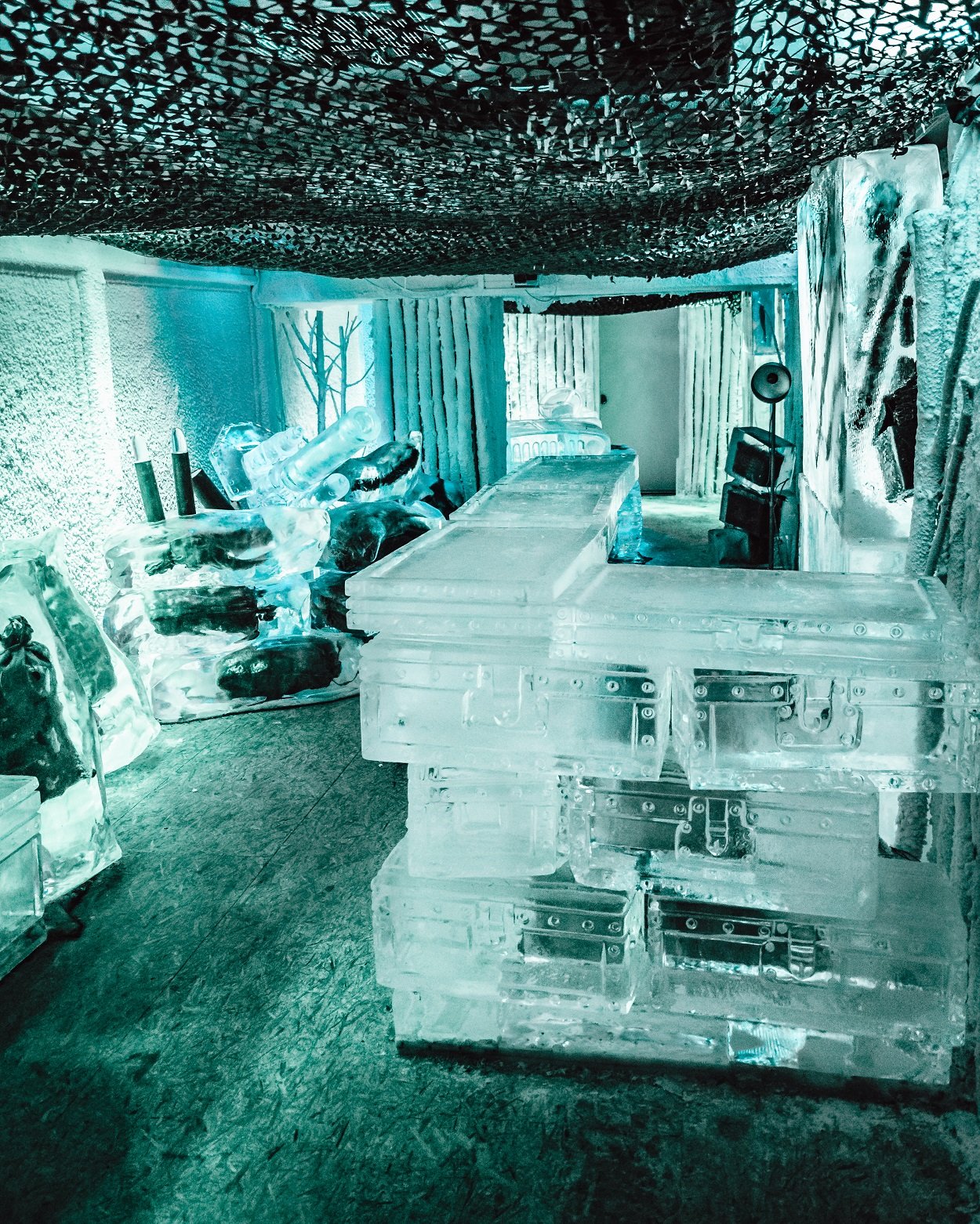 Ice Kube Paris - Le Seul Ice Bar à Paris - Expérience Insolite Paris