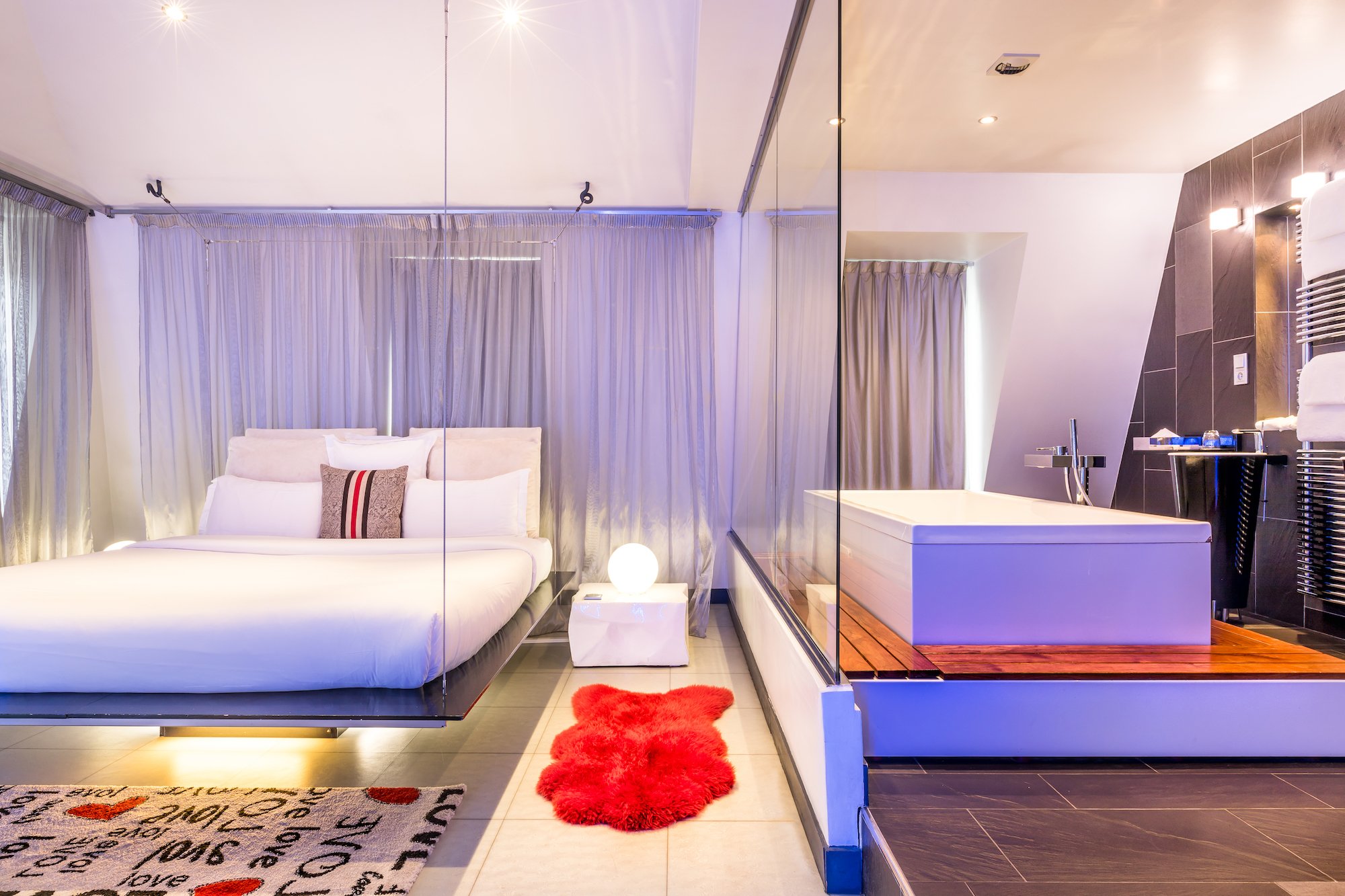 Hotel Room Paris 18 - Kube Hotel 4* - Day use